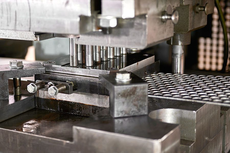 High Precision Parts Manufacturing for Specialty Metals | Alinabal